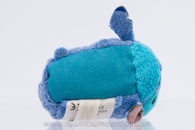 Stitch (Stitch Summer) at Tsum Tsum Central
